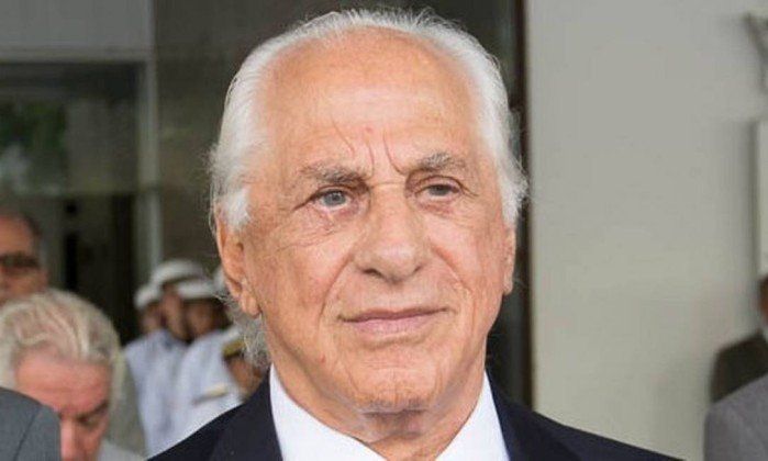 Polícia Federal prende José Yunes, amigo e ex-assessor de Temer - Folha ... Polícia Federal prende José Yunes, amigo e ex-assessor de Temer - Folha ...